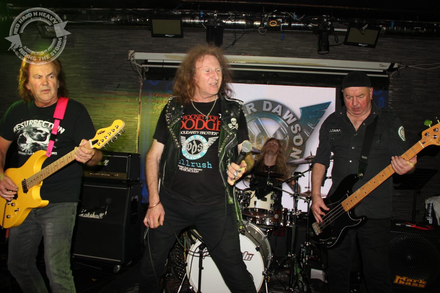 A tope de power con OLIVER DAWSON SAXON en Madrid.